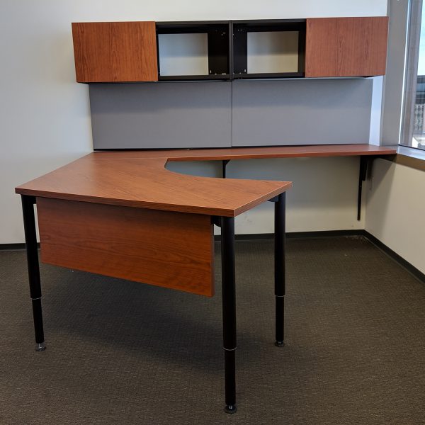Teknion Transit Used L-Shape Desk Set, Right Return Cherry - National ...