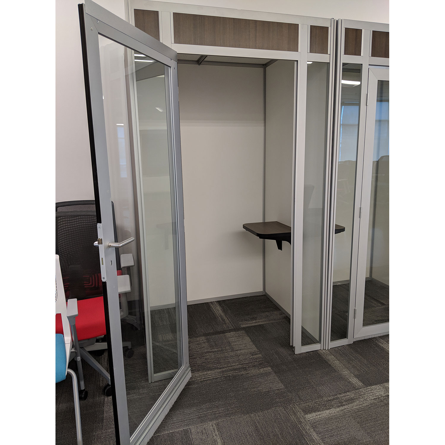 Single Person Used Privacy Booth, Teak - National Office Interiors and ...