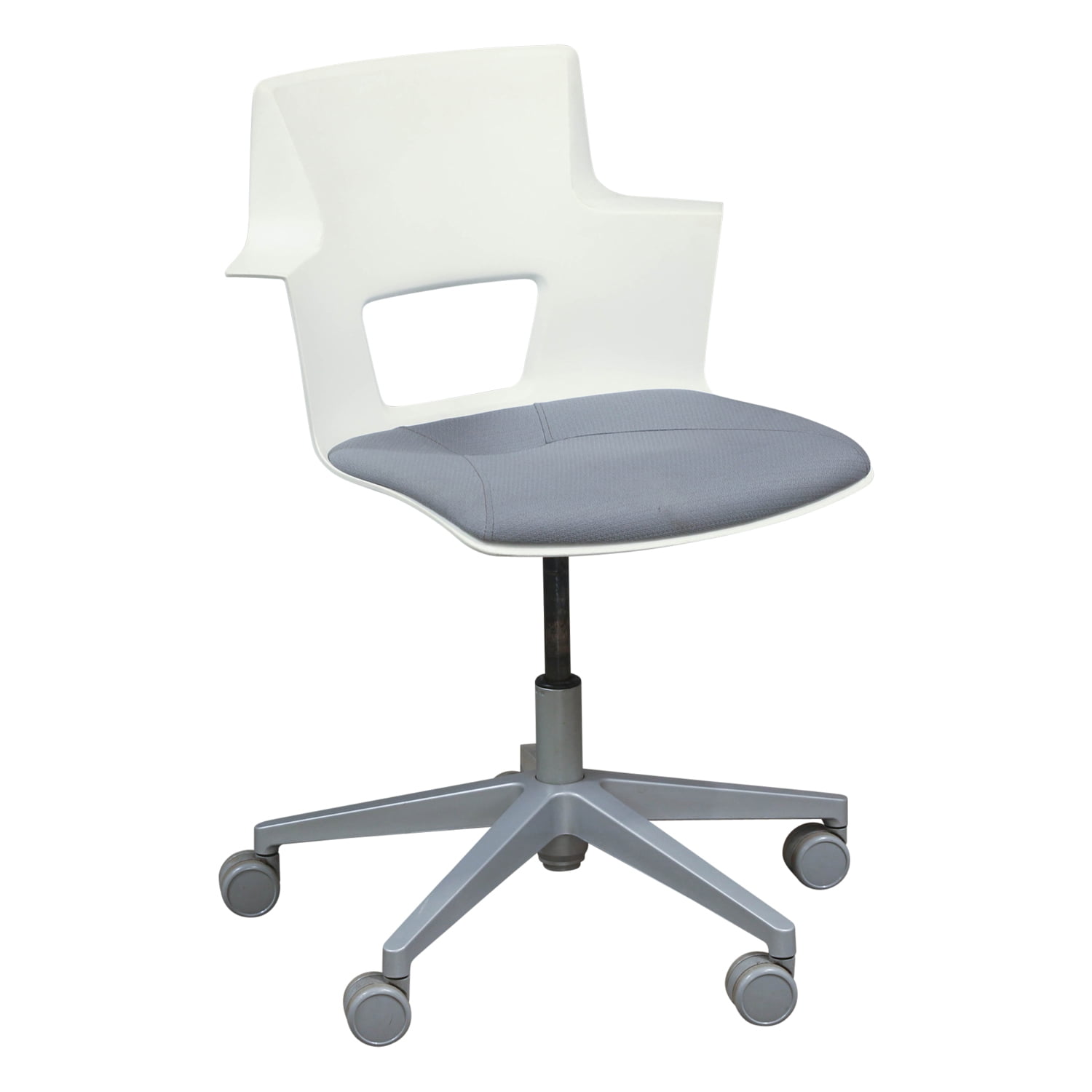 Steelcase Turnstone Shortcut Used Conference Chair, White and Gray ...