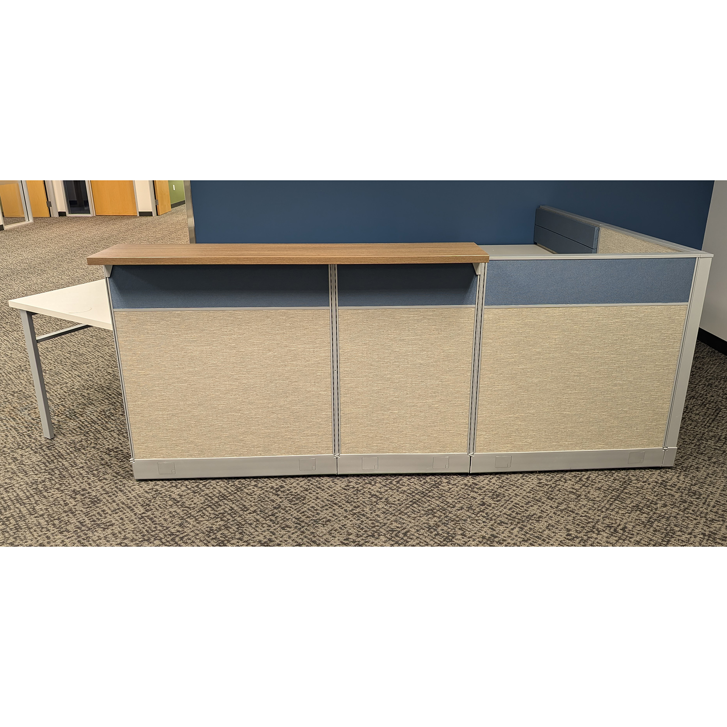 8x6 Haworth UniGroup Used Reception Cubicle w Left Return, Taupe and ...